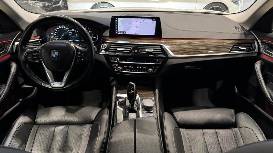 Balts BMW 520 2019 Rīga, ar dzinēja tilpumu 2.00 L un nobraukumu 267 tūkst. km par 18490 €, foto 11 vietnē AUTOMOTO.COM.LV