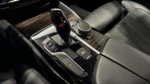 Balts BMW 520 2019 Rīga, ar dzinēja tilpumu 2.00 L un nobraukumu 267 tūkst. km par 18490 €, foto 17 vietnē AUTOMOTO.COM.LV
