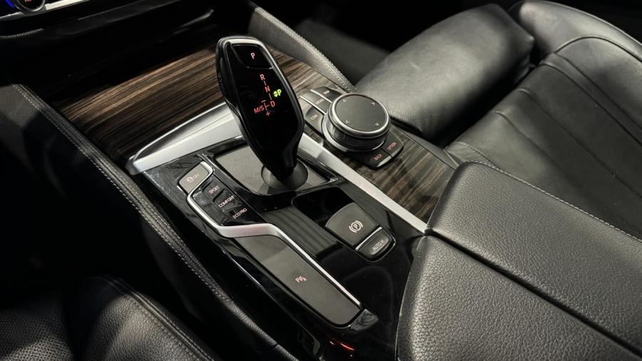 Balts BMW 520 2019 Rīga, ar dzinēja tilpumu 2.00 L un nobraukumu 267 tūkst. km par 18490 €, foto 17 vietnē AUTOMOTO.COM.LV