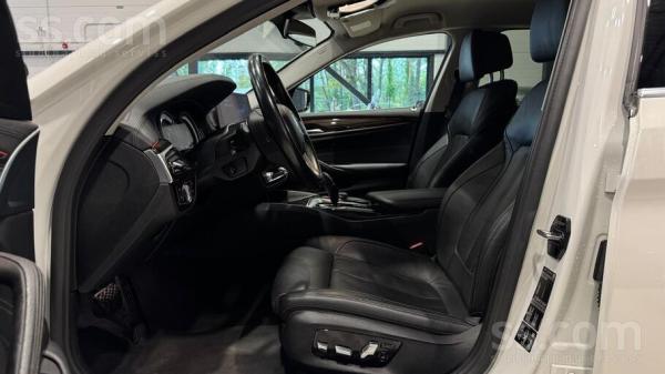 Balts BMW 520 2019 Rīga, ar dzinēja tilpumu 2.00 L un nobraukumu 267 tūkst. km par 18490 €, foto 10 vietnē AUTOMOTO.COM.LV