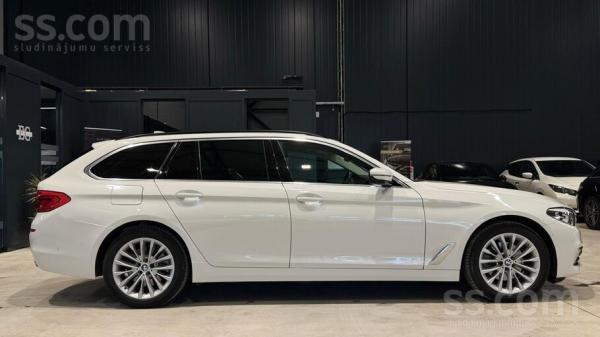 BMW 520 2019 Rīga vietnē Balts BMW 520 2019 Rīga, ar dzinēja tilpumu 2.00 L un nobraukumu 267 tūkst. km par 18490 €, foto 8 vietnē AUTOMOTO.COM.LV