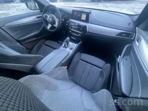 White BMW 520 2019 in Riga, with an engine capacity of 2.00 L and mileage of 0 thousand km for 18850 €, photo 8 on AUTOMOTO.COM.LV