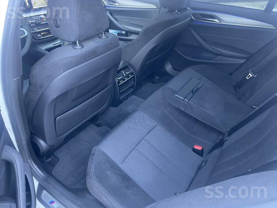 White BMW 520 2019 in Riga, with an engine capacity of 2.00 L and mileage of 0 thousand km for 18850 €, photo 12 on AUTOMOTO.COM.LV
