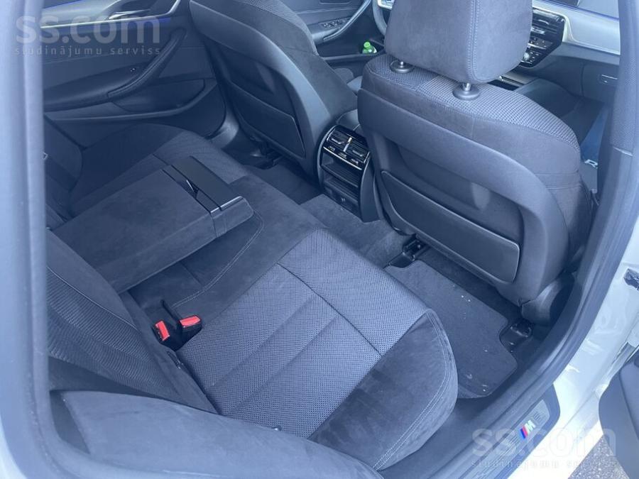 White BMW 520 2019 in Riga, with an engine capacity of 2.00 L and mileage of 0 thousand km for 18850 €, photo 20 on AUTOMOTO.COM.LV