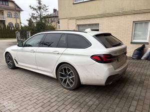 Белый БМВ 520 2020 в Каунас, объемом двигателя 2.00 л и пробегом 225 тыс. км за 24500 €, фото 10 на AUTOMOTO.COM.LV
