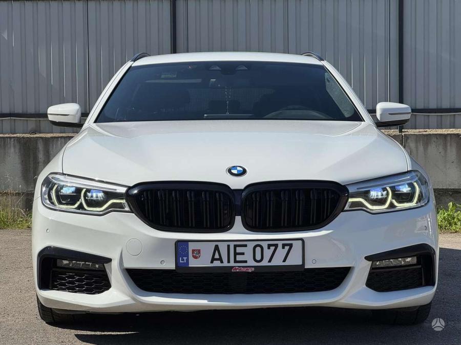 Balts BMW 520 2020 Panevēža, ar dzinēja tilpumu 2.00 L un nobraukumu 189 tūkst. km par 19300 €, foto 3 vietnē AUTOMOTO.COM.LV
