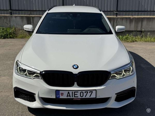 Balts BMW 520 2020 Panevēža, ar dzinēja tilpumu 2.00 L un nobraukumu 189 tūkst. km par 19300 €, foto 4 vietnē AUTOMOTO.COM.LV