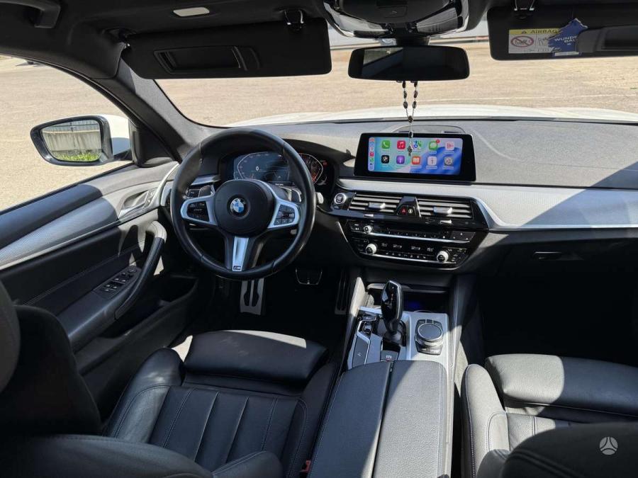 Balts BMW 520 2020 Panevēža, ar dzinēja tilpumu 2.00 L un nobraukumu 189 tūkst. km par 19300 €, foto 15 vietnē AUTOMOTO.COM.LV
