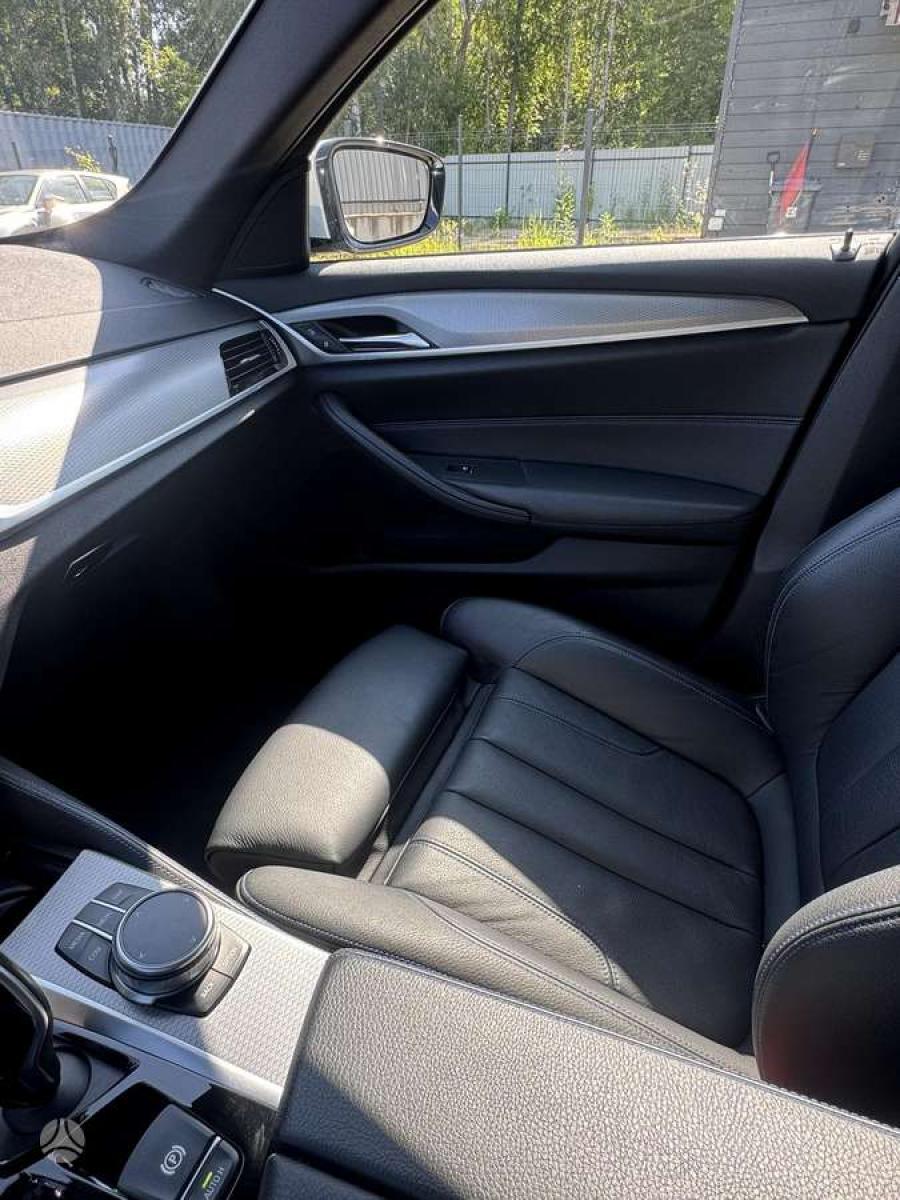 Balts BMW 520 2020 Panevēža, ar dzinēja tilpumu 2.00 L un nobraukumu 189 tūkst. km par 19300 €, foto 21 vietnē AUTOMOTO.COM.LV