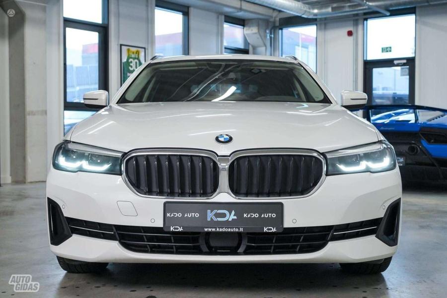 Balts BMW 520 2021 Marijampole, ar dzinēja tilpumu 2.00 L un nobraukumu 248 tūkst. km par 20750 €, foto 4 vietnē AUTOMOTO.COM.LV