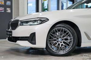 Balts BMW 520 2021 Marijampole, ar dzinēja tilpumu 2.00 L un nobraukumu 248 tūkst. km par 20750 €, foto 7 vietnē AUTOMOTO.COM.LV