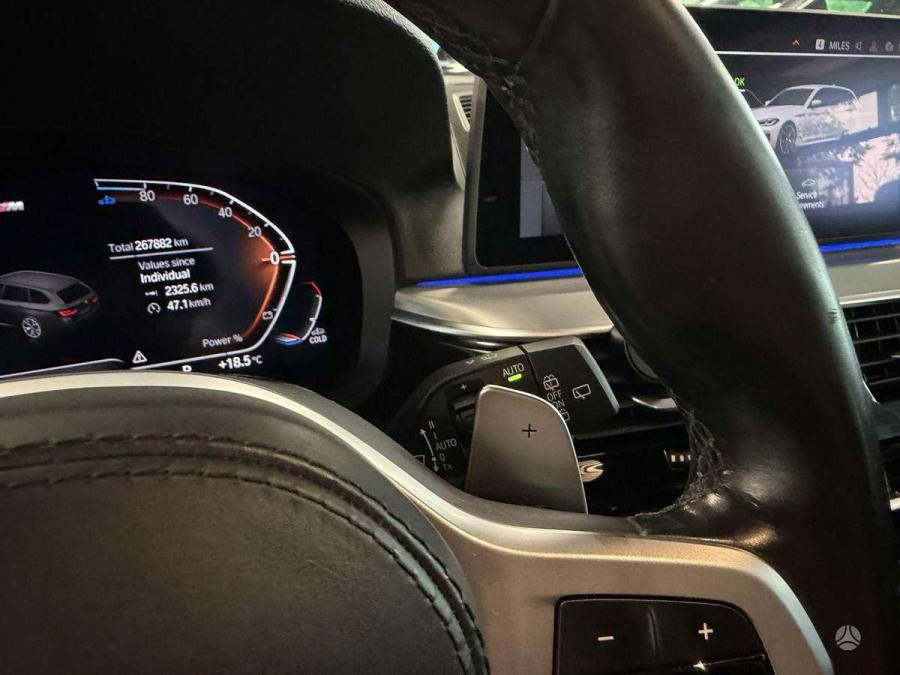 White BMW 520 2021 in Klaipeda, with an engine capacity of 2.00 L and mileage of 267 thousand km for 23999 €, photo 16 on AUTOMOTO.COM.LV