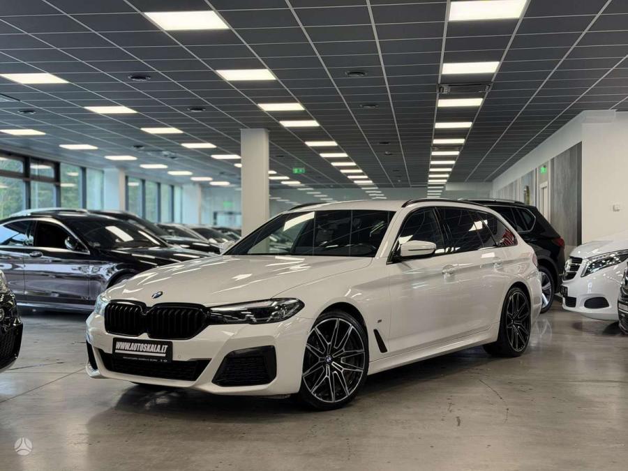 White BMW 520 2021 in Klaipeda, with an engine capacity of 2.00 L and mileage of 267 thousand km for 23999 €, photo 36 on AUTOMOTO.COM.LV