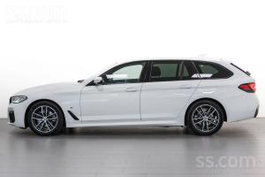 Balts BMW 520 2021 Rīga, ar dzinēja tilpumu 2.00 L un nobraukumu 111 tūkst. km par 31500 €, foto 3 vietnē AUTOMOTO.COM.LV
