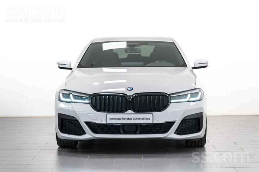 Balts BMW 520 2021 Rīga, ar dzinēja tilpumu 2.00 L un nobraukumu 111 tūkst. km par 31500 €, foto 7 vietnē AUTOMOTO.COM.LV