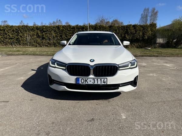 Balts BMW 520 2022 Rīga, ar dzinēja tilpumu 2.00 L un nobraukumu 127 tūkst. km par 31000 €, foto 2 vietnē AUTOMOTO.COM.LV