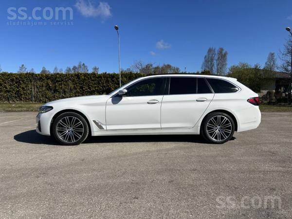 Balts BMW 520 2022 Rīga, ar dzinēja tilpumu 2.00 L un nobraukumu 127 tūkst. km par 31000 €, foto 4 vietnē AUTOMOTO.COM.LV