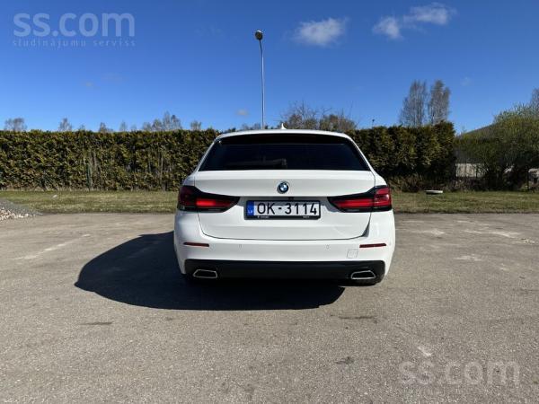 Balts BMW 520 2022 Rīga, ar dzinēja tilpumu 2.00 L un nobraukumu 127 tūkst. km par 31000 €, foto 6 vietnē AUTOMOTO.COM.LV