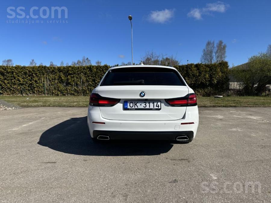 Белый БМВ 520 2022 в Рига, объемом двигателя 2.00 л и пробегом 127 тыс. км за 31000 €, фото 7 на AUTOMOTO.COM.LV