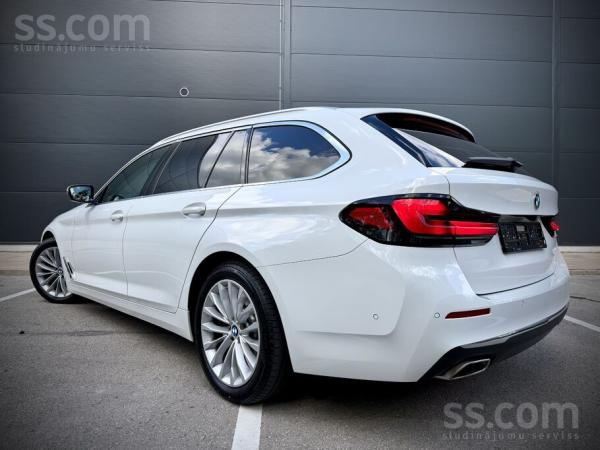 Balts BMW 520 2023 Rīga, ar dzinēja tilpumu 2.00 L un nobraukumu 250 tūkst. km par 21999 €, foto 4 vietnē AUTOMOTO.COM.LV