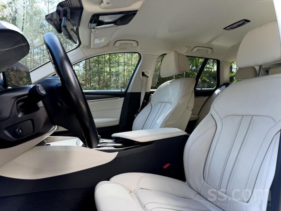 Balts BMW 520 2023 Rīga, ar dzinēja tilpumu 2.00 L un nobraukumu 250 tūkst. km par 21999 €, foto 13 vietnē AUTOMOTO.COM.LV