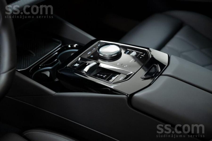 Balts BMW 520 2024 Rīga, ar dzinēja tilpumu 2.00 L un nobraukumu 13 tūkst. km par 52900 €, foto 15 vietnē AUTOMOTO.COM.LV