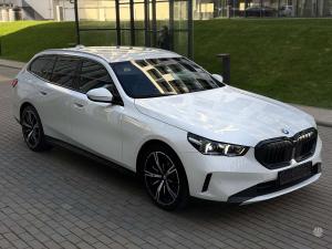 Balts BMW 520 2024 Viļņa, ar dzinēja tilpumu 2.00 L un nobraukumu 49 tūkst. km par 36999 €, foto 3 vietnē AUTOMOTO.COM.LV