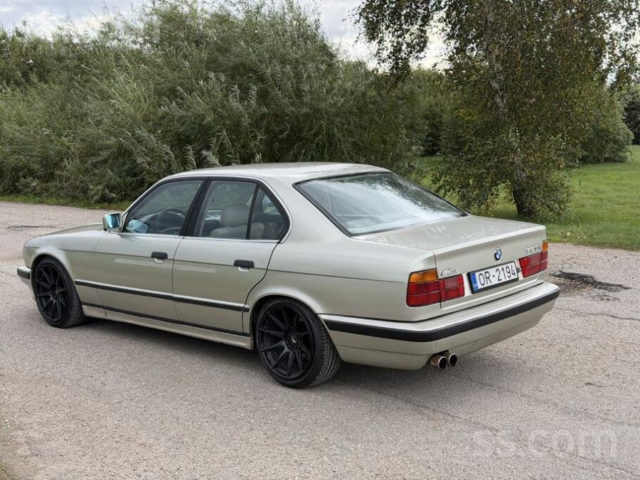 Dzeltens BMW 520 1988 Liepāja, ar dzinēja tilpumu 2.00 L un nobraukumu 175 tūkst. km par 4600 €, foto 4 vietnē AUTOMOTO.COM.LV