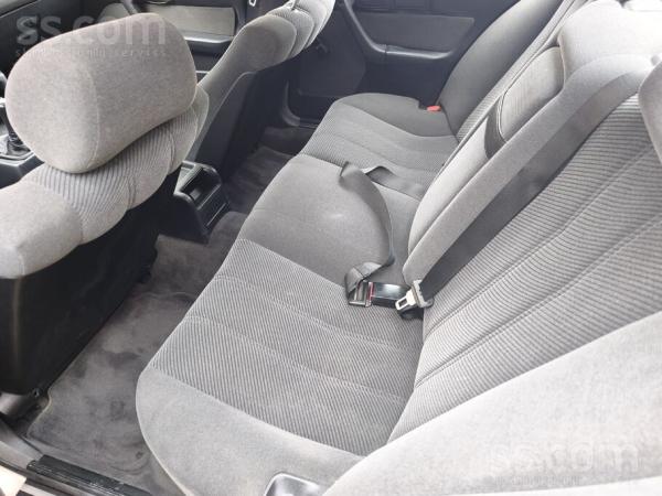 Dzeltens BMW 520 1990 Liepāja, ar dzinēja tilpumu 2.00 L un nobraukumu 207 tūkst. km par 7750 €, foto 9 vietnē AUTOMOTO.COM.LV