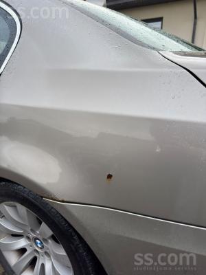 Dzeltens BMW 520 2008 Rīga, ar dzinēja tilpumu 2.00 L un nobraukumu 440 tūkst. km par 3300 €, foto 7 vietnē AUTOMOTO.COM.LV