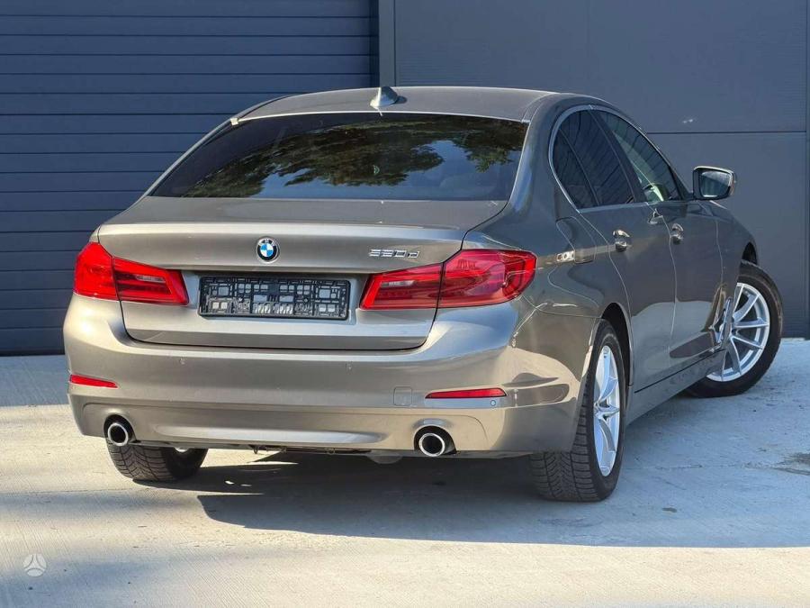 Dzeltens BMW 520 2017 Utena, ar dzinēja tilpumu 2.00 L un nobraukumu 330 tūkst. km par 14200 €, foto 6 vietnē AUTOMOTO.COM.LV