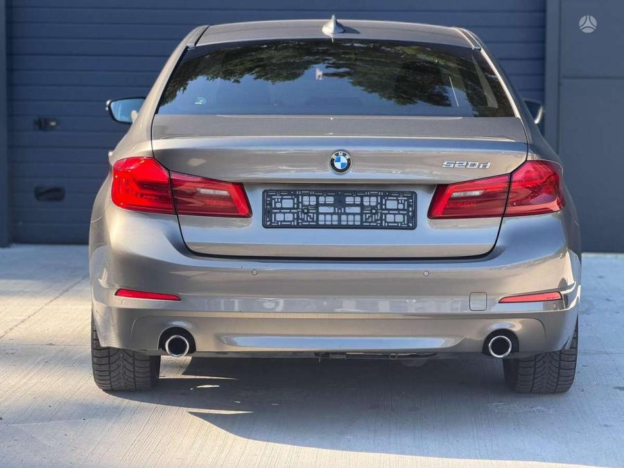Dzeltens BMW 520 2017 Utena, ar dzinēja tilpumu 2.00 L un nobraukumu 330 tūkst. km par 14200 €, foto 8 vietnē AUTOMOTO.COM.LV