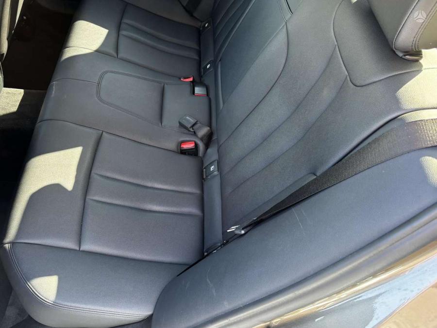 Dzeltens BMW 520 2017 Utena, ar dzinēja tilpumu 2.00 L un nobraukumu 330 tūkst. km par 14200 €, foto 14 vietnē AUTOMOTO.COM.LV