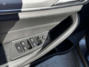 Dzeltens BMW 520 2017 Utena, ar dzinēja tilpumu 2.00 L un nobraukumu 330 tūkst. km par 14200 €, foto 18 vietnē AUTOMOTO.COM.LV
