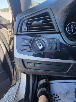 Yellow BMW 520 2011 in Marijampole, with an engine capacity of 2.00 L and mileage of 274 thousand km for 5650 €, photo 10 on AUTOMOTO.COM.LV