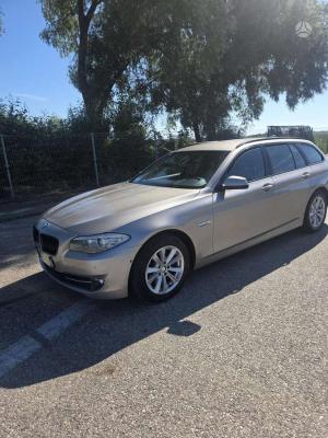 Yellow BMW 520 2011 in Marijampole, with an engine capacity of 2.00 L and mileage of 274 thousand km for 5650 €, photo 13 on AUTOMOTO.COM.LV
