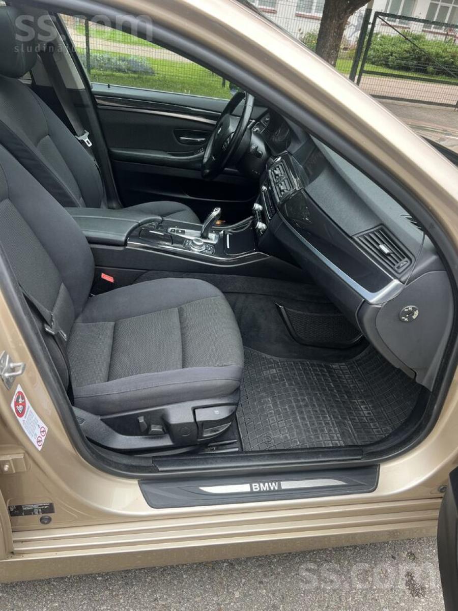 Dzeltens BMW 520 2011 Rīga, ar dzinēja tilpumu 2.00 L un nobraukumu 282 tūkst. km par 6900 €, foto 10 vietnē AUTOMOTO.COM.LV