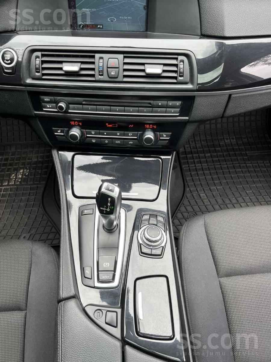 Dzeltens BMW 520 2011 Rīga, ar dzinēja tilpumu 2.00 L un nobraukumu 282 tūkst. km par 6900 €, foto 12 vietnē AUTOMOTO.COM.LV
