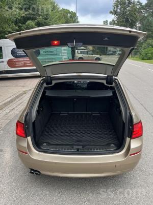 Dzeltens BMW 520 2011 Rīga, ar dzinēja tilpumu 2.00 L un nobraukumu 282 tūkst. km par 6900 €, foto 19 vietnē AUTOMOTO.COM.LV