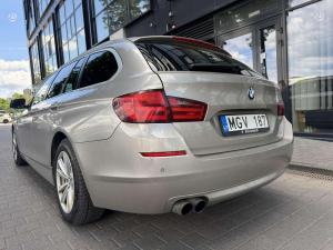 Yellow BMW 520 2011 in Kaunas, with an engine capacity of 2.00 L and mileage of 350 thousand km for 4800 €, photo 11 on AUTOMOTO.COM.LV