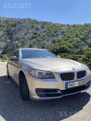 Yellow BMW 520 2013 in Riga, with an engine capacity of 2.00 L and mileage of 245 thousand km for 7500 €, photo 10 on AUTOMOTO.COM.LV