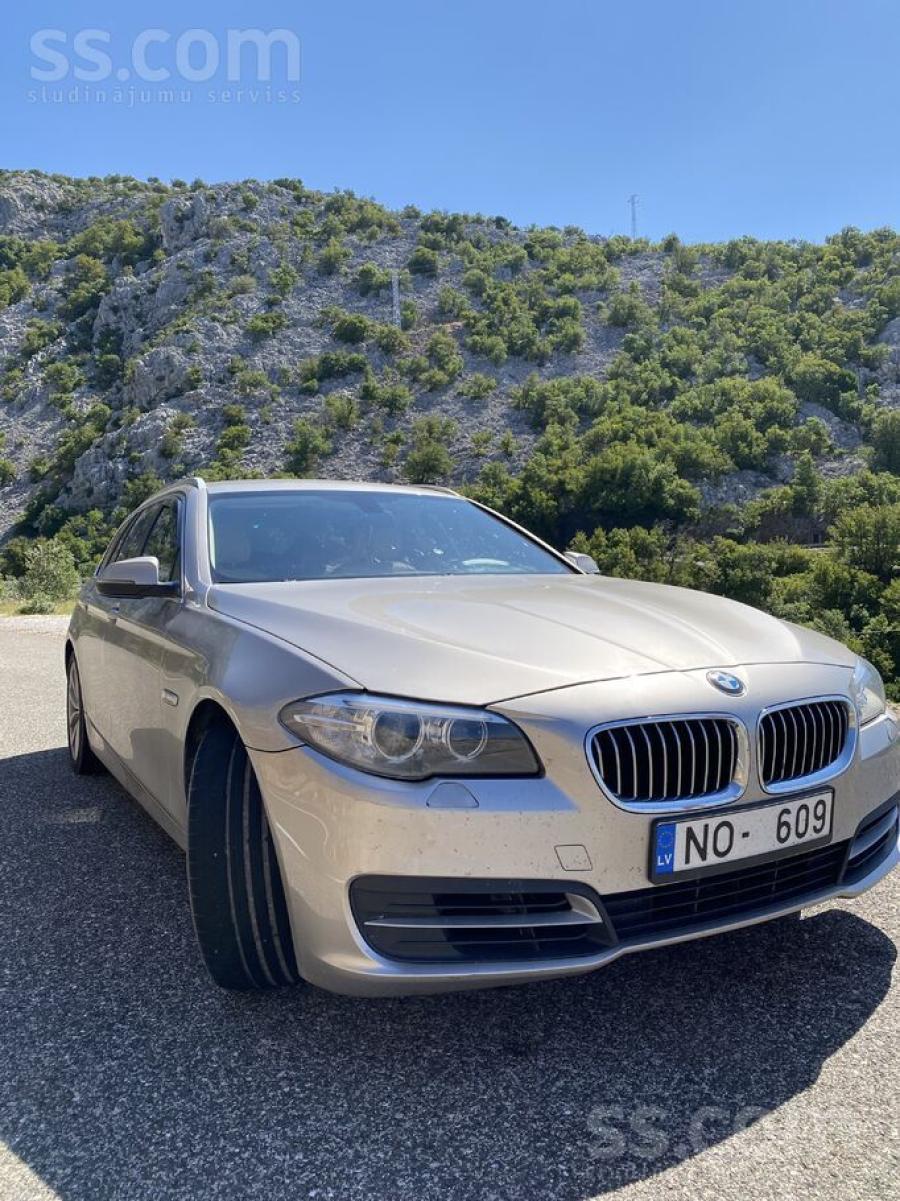 Yellow BMW 520 2013 in Riga, with an engine capacity of 2.00 L and mileage of 245 thousand km for 7500 €, photo 10 on AUTOMOTO.COM.LV