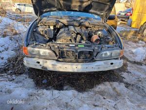 Black BMW 523 1997 in Tallinn, with an engine capacity of 2.50 L and mileage of 404 thousand km for 700 €, photo 4 on AUTOMOTO.COM.LV