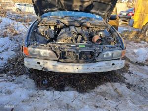 Black BMW 523 1997 in Tallinn, with an engine capacity of 2.50 L and mileage of 404 thousand km for 700 €, photo 14 on AUTOMOTO.COM.LV