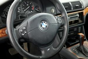 Melns BMW 523 1998 Tallina, ar dzinēja tilpumu 2.50 L un nobraukumu 496 tūkst. km par 1199 €, foto 10 vietnē AUTOMOTO.COM.LV