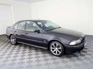 Melns BMW 523 1998 Tallina, ar dzinēja tilpumu 2.50 L un nobraukumu 496 tūkst. km par 1199 €, foto 11 vietnē AUTOMOTO.COM.LV