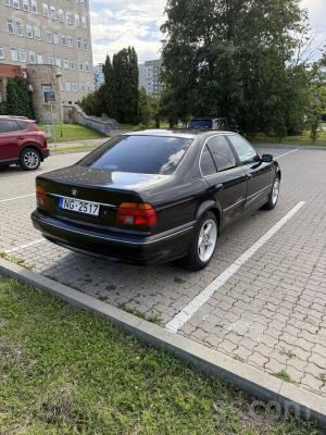 Melns BMW 523 1999 Rīga, ar dzinēja tilpumu 2.50 L un nobraukumu 347 tūkst. km par 2999 €, foto 5 vietnē AUTOMOTO.COM.LV