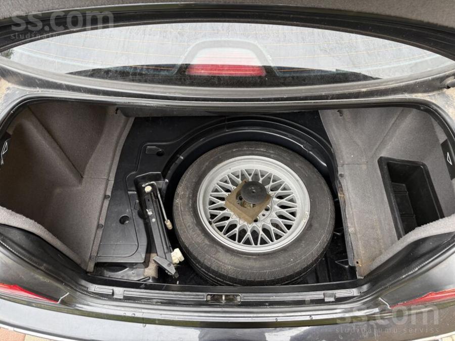 Melns BMW 523 1999 Rīga, ar dzinēja tilpumu 2.50 L un nobraukumu 347 tūkst. km par 2999 €, foto 15 vietnē AUTOMOTO.COM.LV