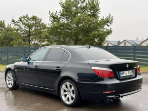 Black BMW 523 2007 in Vilnius, with an engine capacity of 2.50 L and mileage of 320 thousand km for 2200 €, photo 5 on AUTOMOTO.COM.LV
