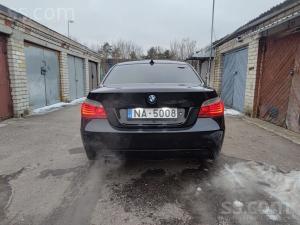 Black BMW 523 2007 in Riga, with an engine capacity of 2.50 L and mileage of 307 thousand km for 6800 €, photo 6 on AUTOMOTO.COM.LV